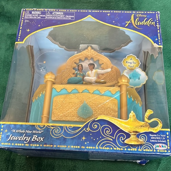 Disney | Toys | Disney Princess Jasmine Aladdin Musical Jewelry Box ...